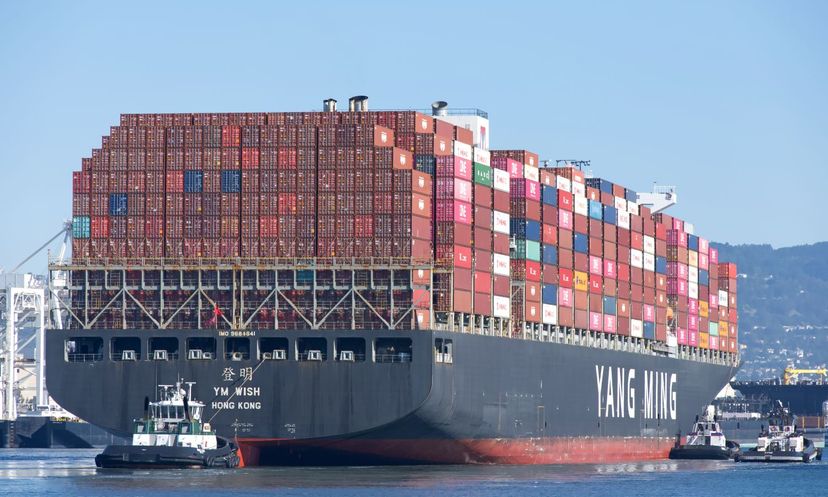 Yang Ming to buy three 8,000-TEU ships in first stage of fleet expansion | Journal of Commerce