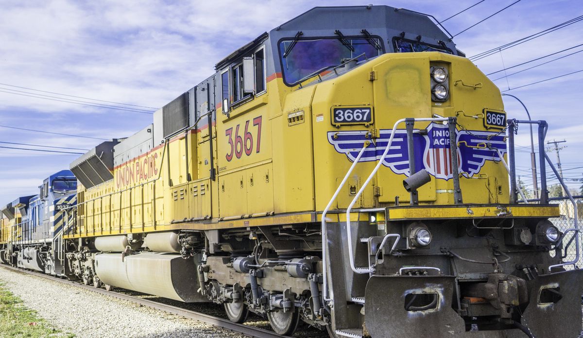 LTL trucker Pitt Ohio opens marine terminal near Norfolk port | Journal ...