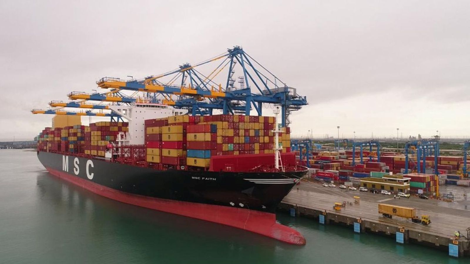 Cosco says no changes to US services as new port fees approach ...