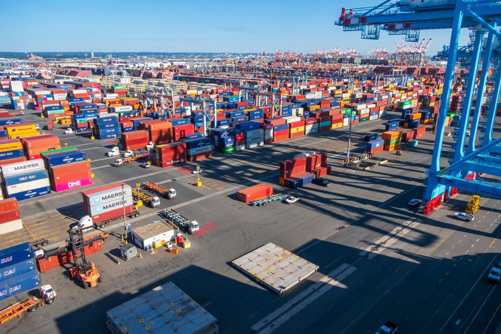 APM to spend $500 million to enhance cargo handling at Elizabeth ...